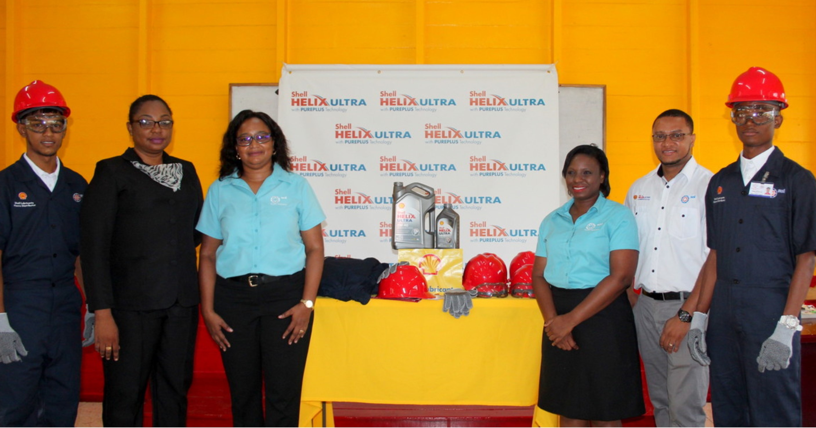 Shell Lubricants sponsors the GTI - Welcome to The Sol Group